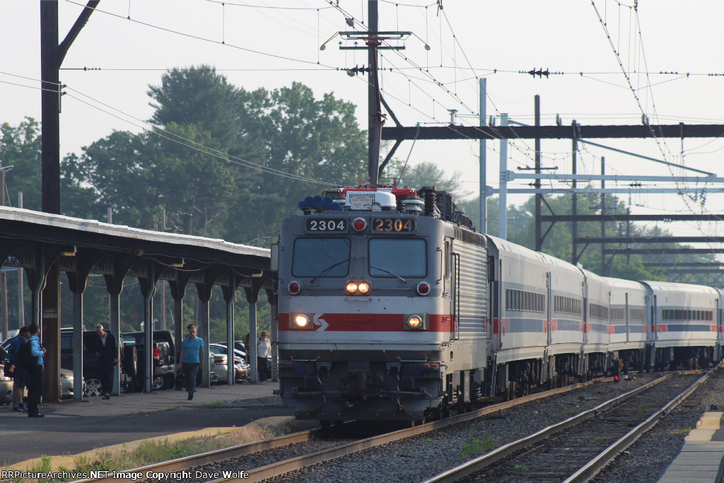 The Morning Rush With SPAX 2304